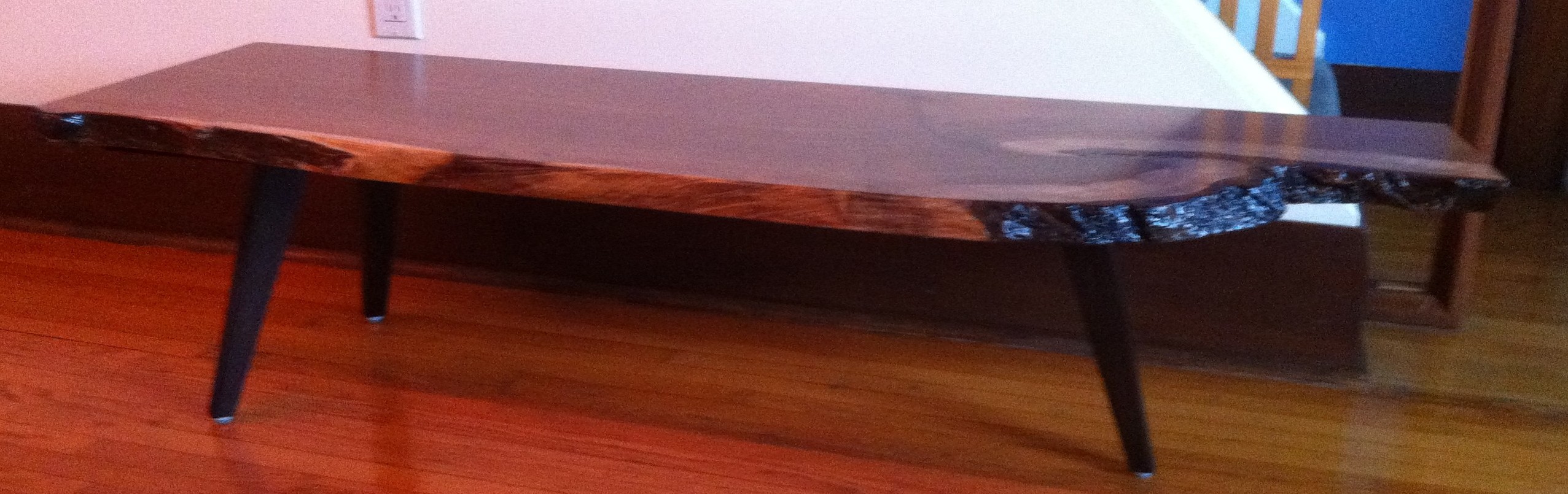 Slab top table - Metrik Studio